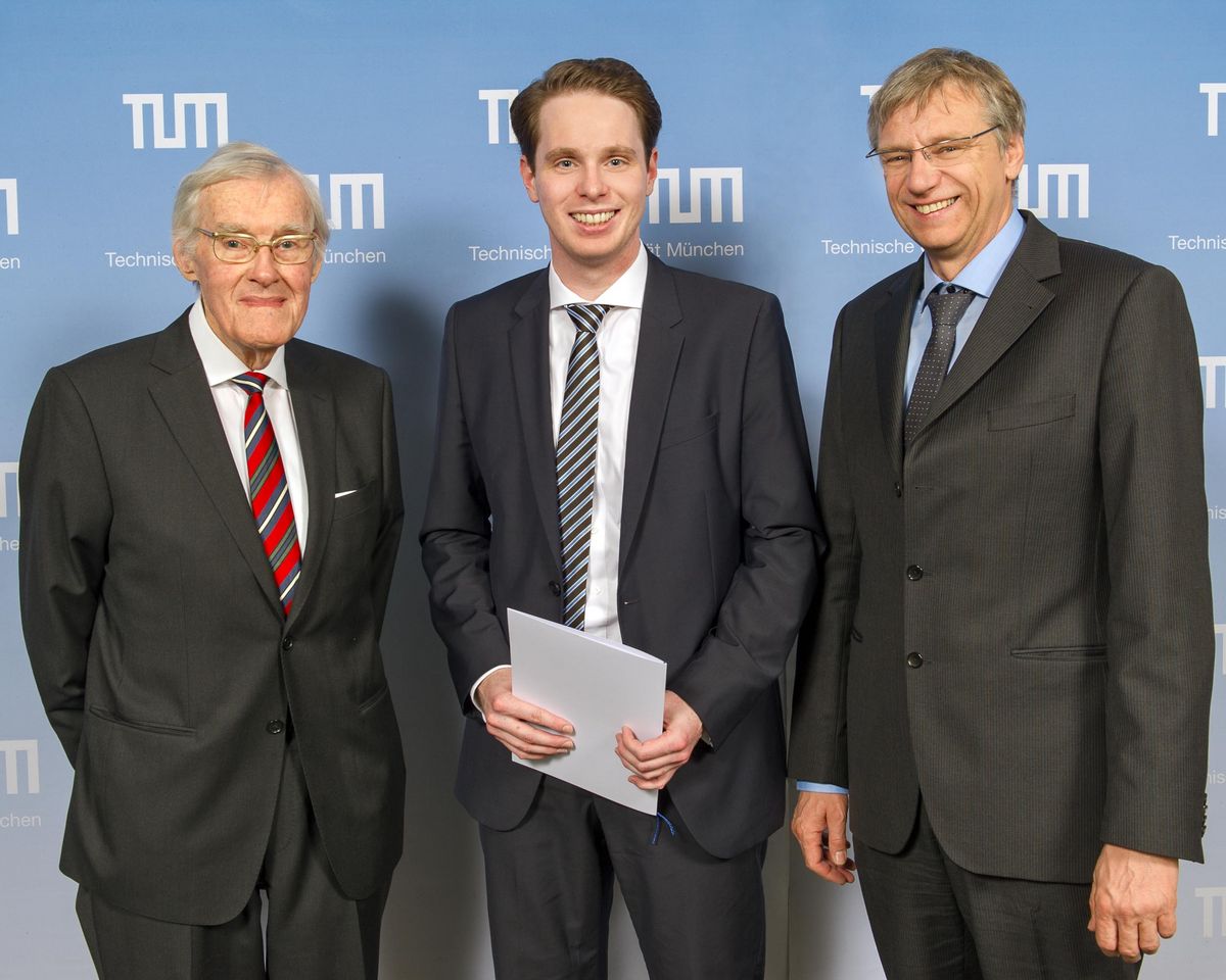 Dr. M. Zeilinger wird mit dem Ortner-Preis der TUM ausgezeichnet ...